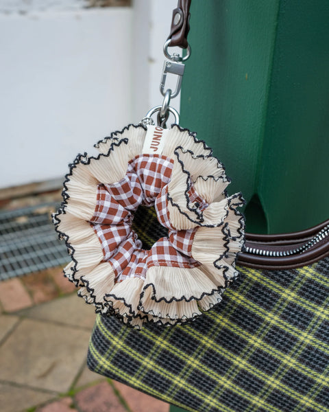 Juniq Scrunchies - Salted Caramel – Pinky's Melbourne